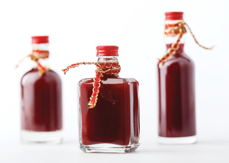 Homemade Cranberry Bitters - Imbibe Magazine