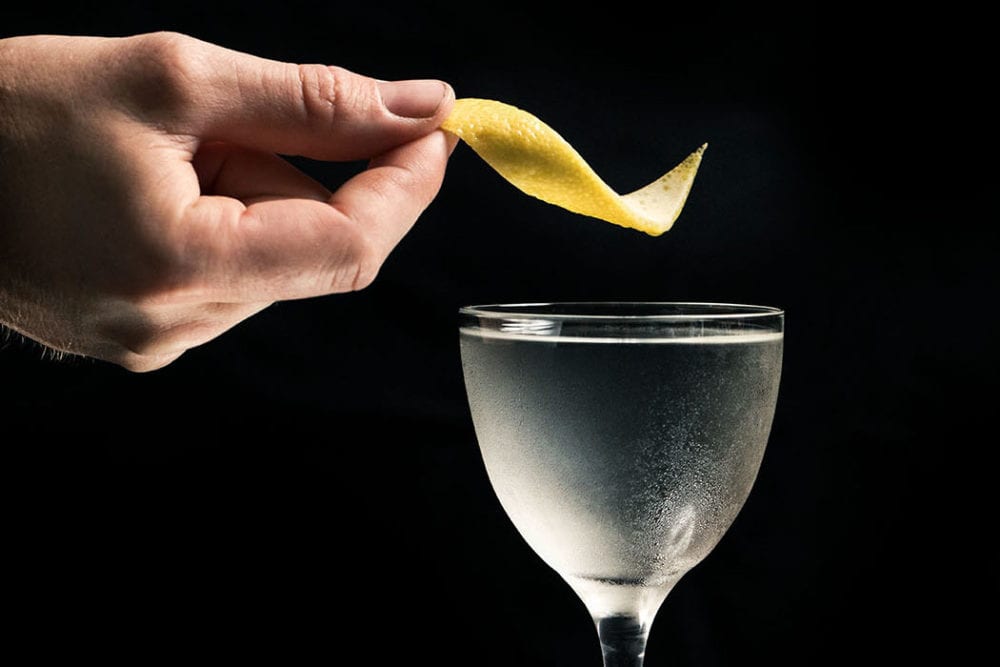 5 Classic Cocktails Every Home Bartender Should Know, According to The ...