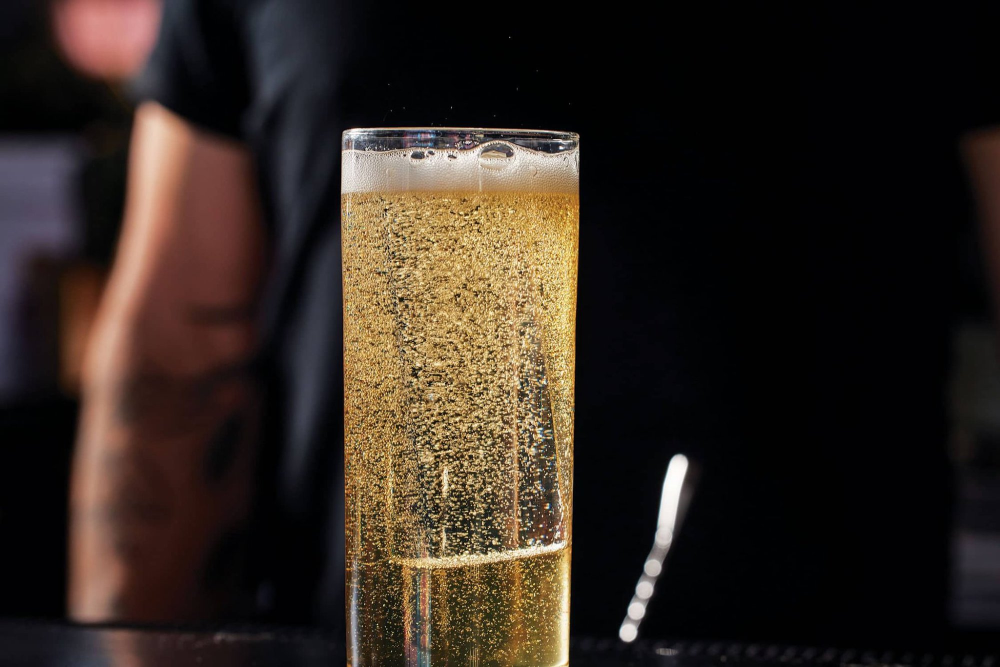 How to Achieve the Best Bubbles for Highballs - Imbibe Magazine